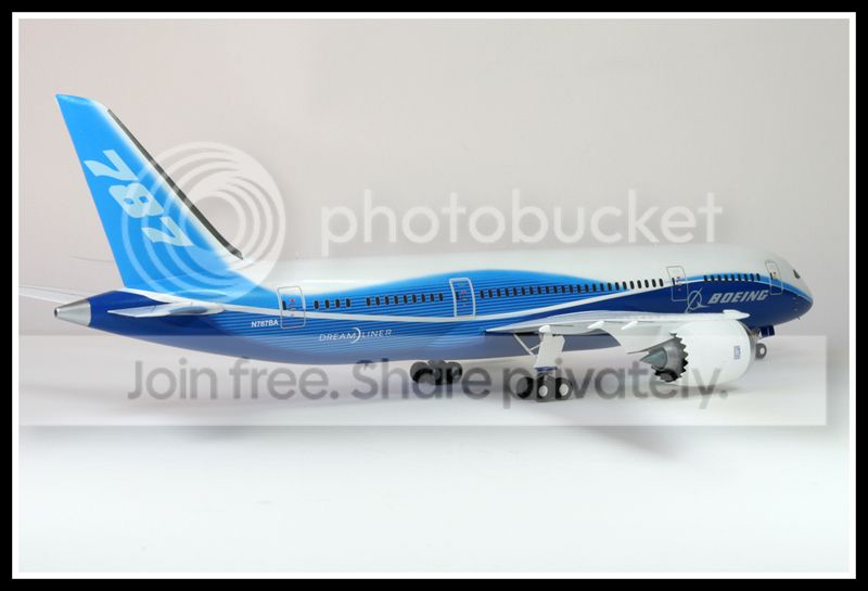 Revell 1:144 Boeing 787 Dreamliner - Ready for Inspection - Aircraft ...