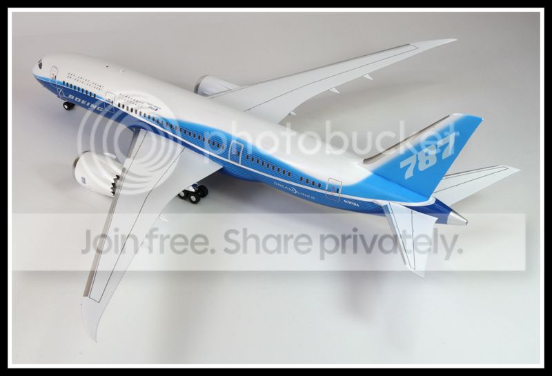 Revell 1:144 Boeing 787 Dreamliner - Ready for Inspection - Aircraft ...