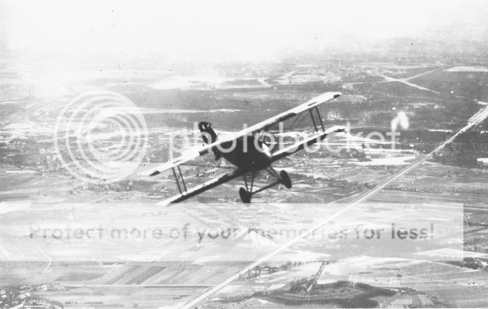 Albatros D.II_in flight_CAO-Dec2011-711_zps4zyppl8r.jpg Photo by ...